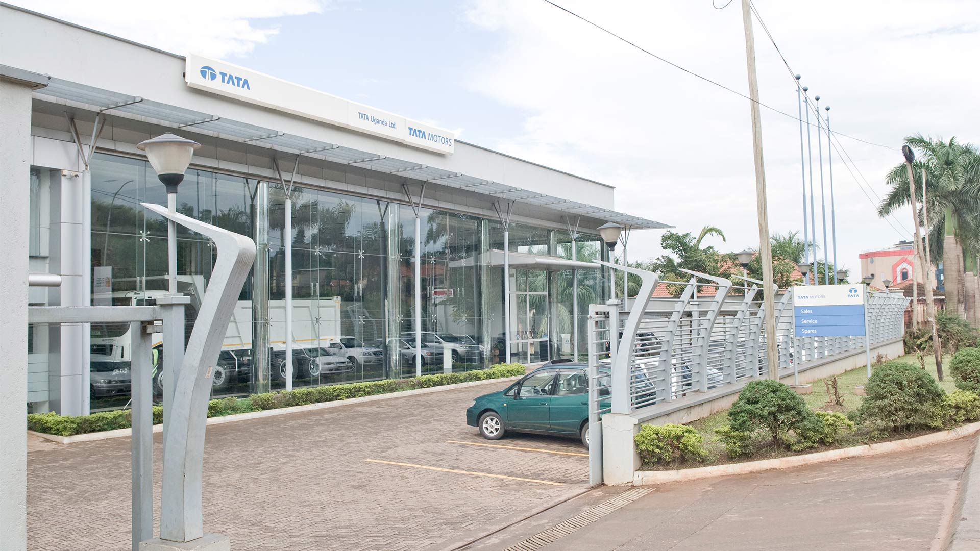 TATA showrooms - Symbion Consulting GroupSymbion Consulting Group